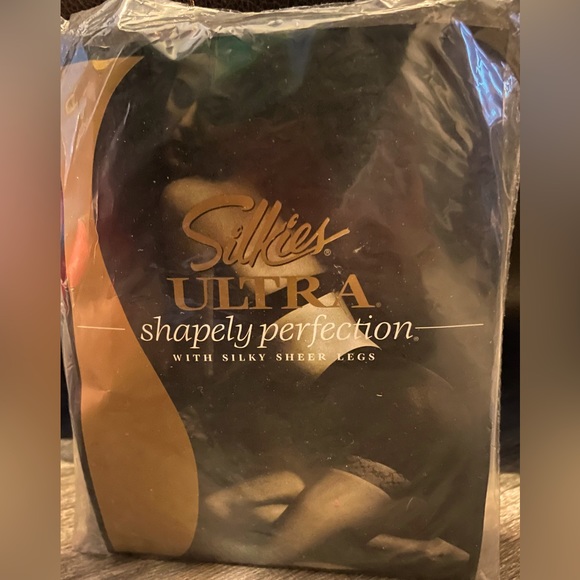 Silkies | Accessories | Silkies Pantyhose Ultra Shapely Perfection ...